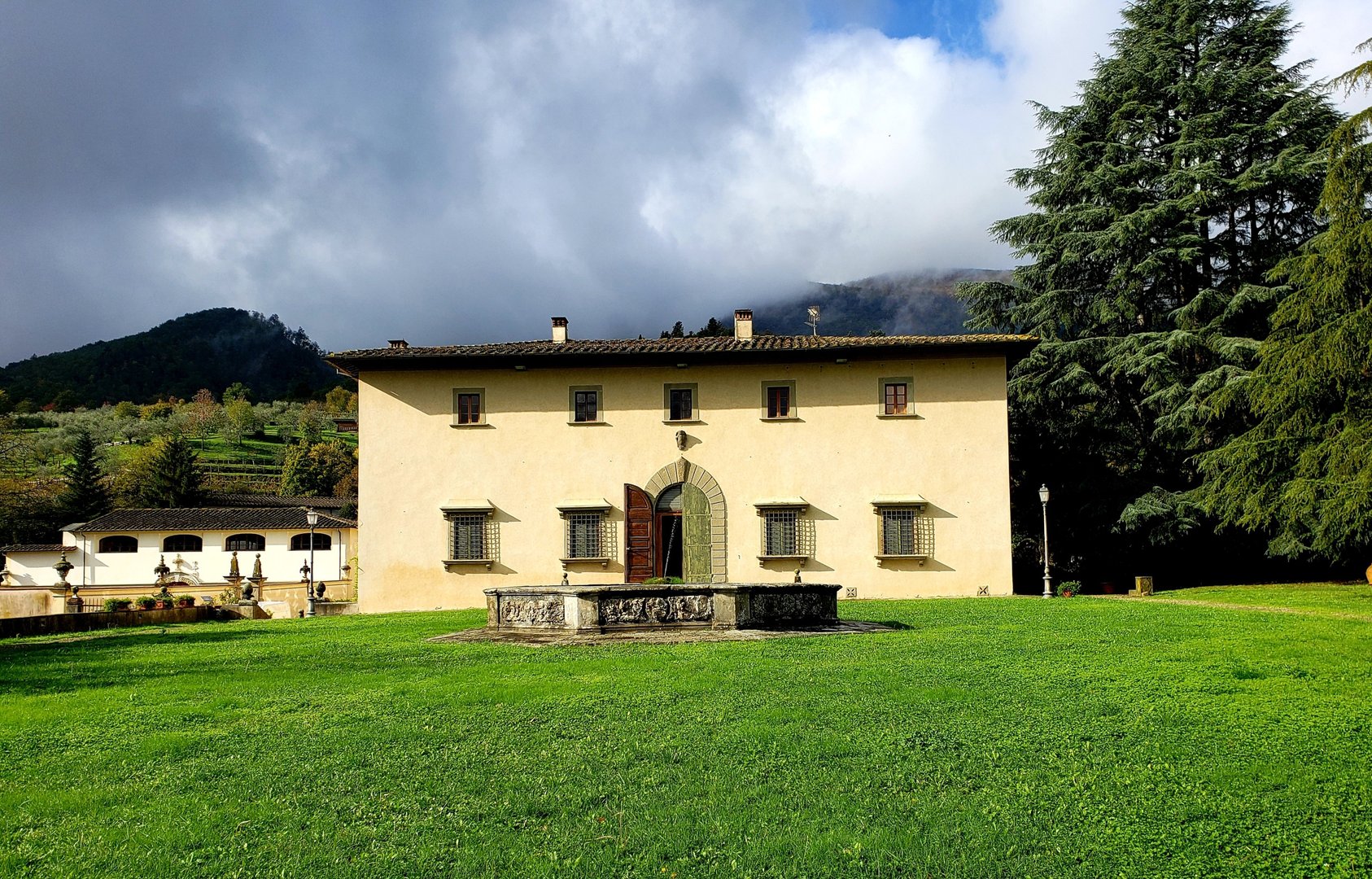 Prato Turismo - Vaiano: Storia, Tradizioni e Ville nella Val di Bisenzio