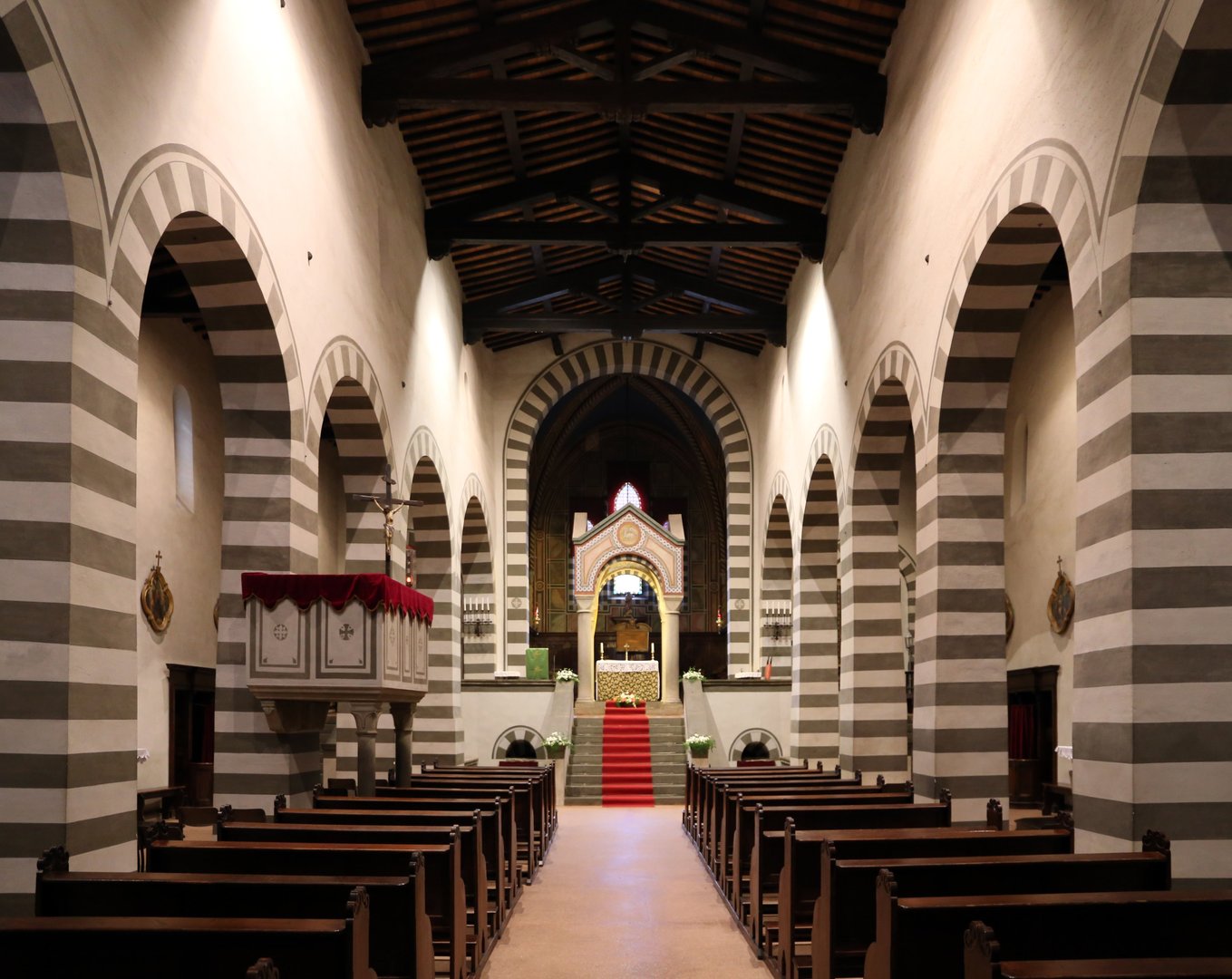 Prato Turismo - Badia di San Salvatore a Vaiano